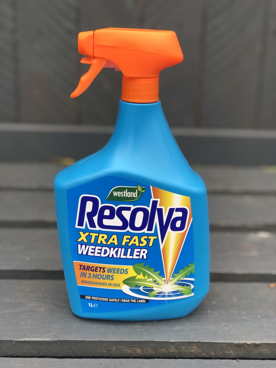 Resolva Xtra Fast 1L RTU - D and M Garden Centre