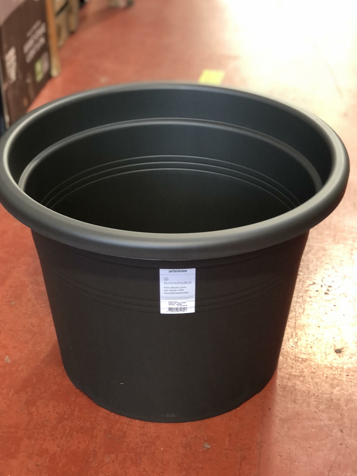 Venezia Pot 50cm - D and M Garden Centre